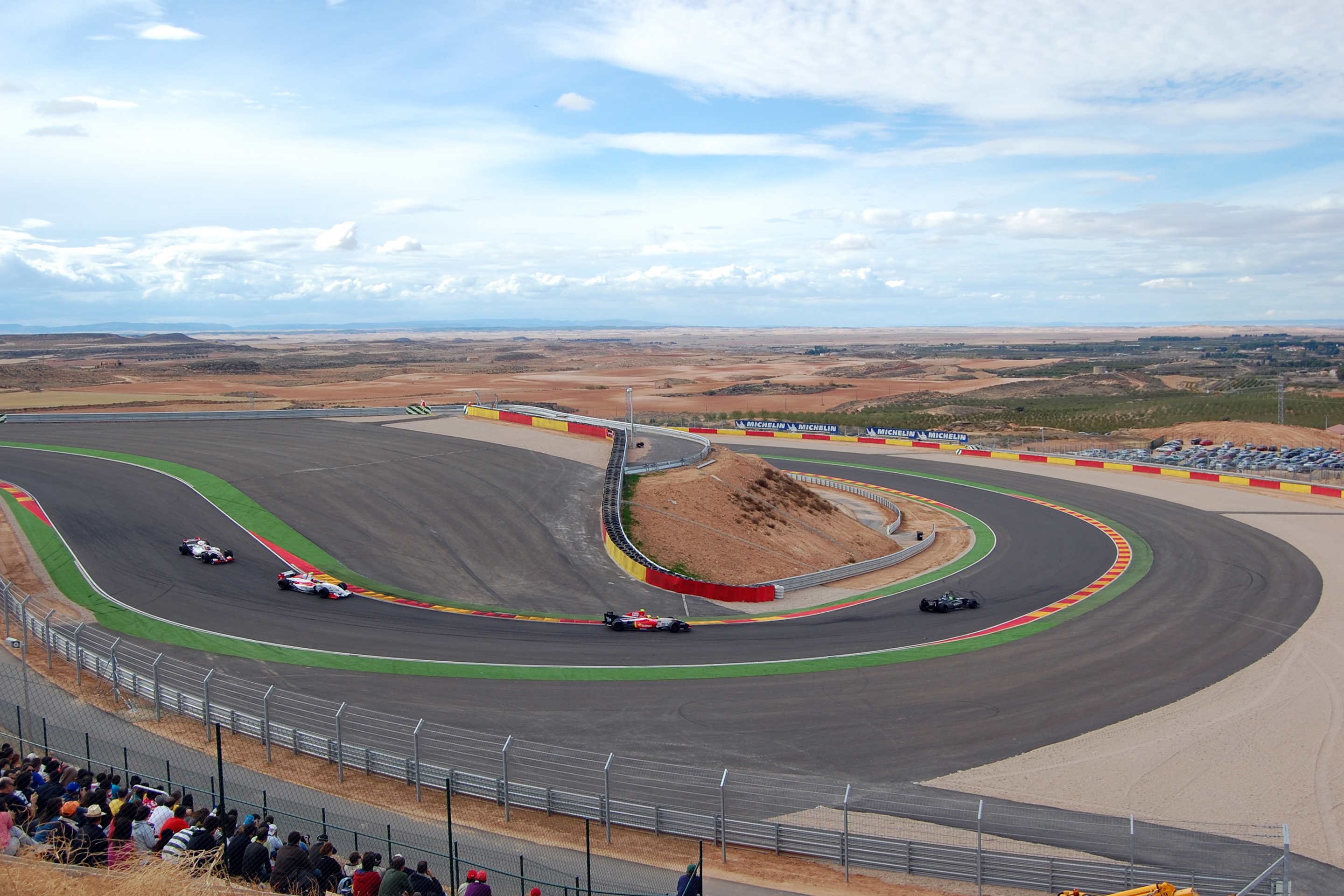 Motorland Aragón – Viajar por Aragón – Excursiones, tours y escapadas